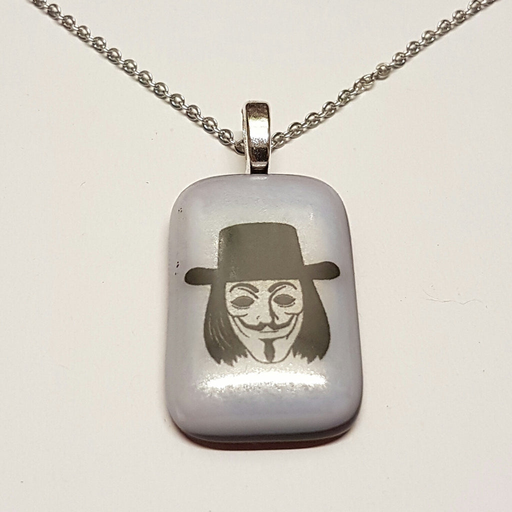 Anonymous "V for Vendetta" image glass pendant. – SteveSmithJewellery